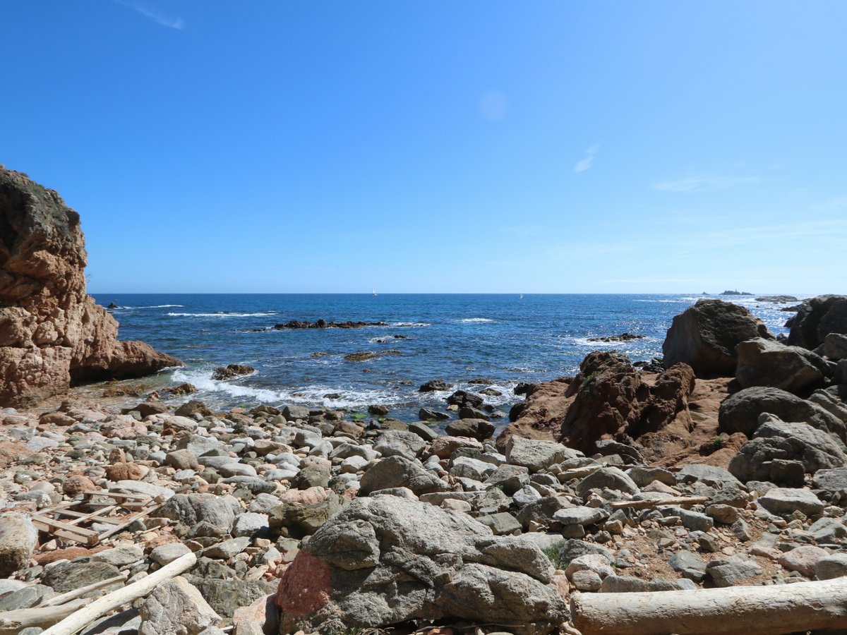 Cala del Crit – Costa Brava Maniacs – Guide to Sights, Activities, and ...