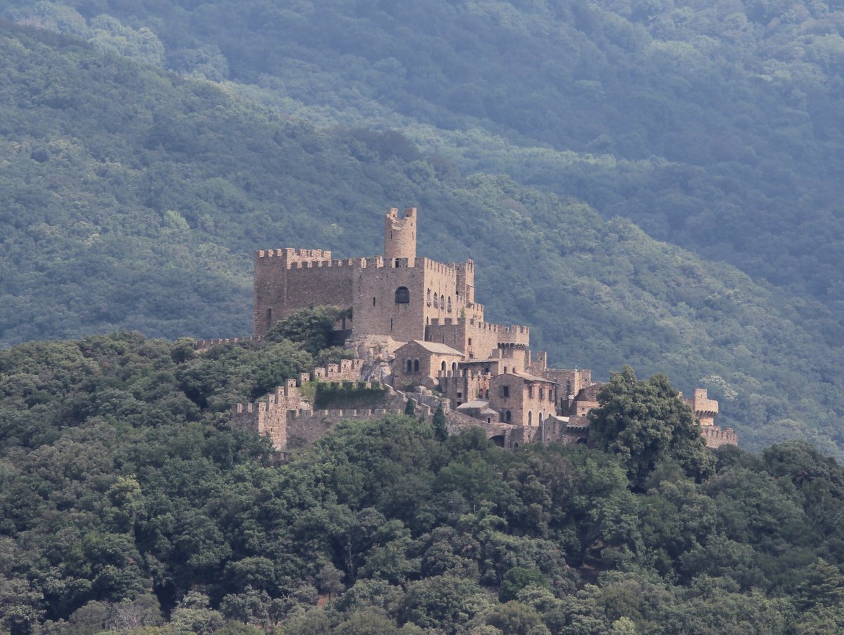 Requesens Castle – Costa Brava Maniacs – Guide to Sights, Activities ...