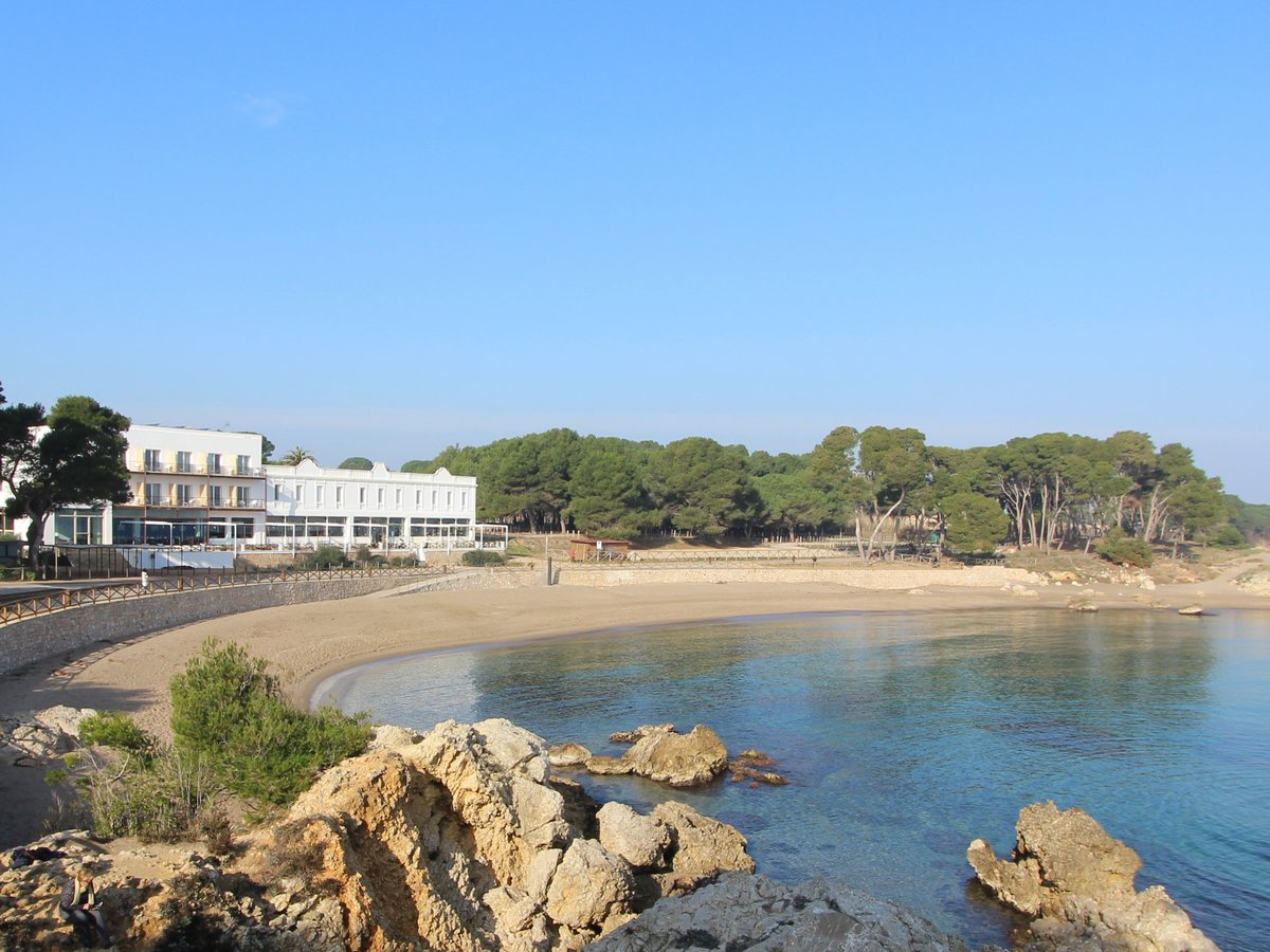 Portitxol Beach – Costa Brava Maniacs – Guide to Sights, Activities ...